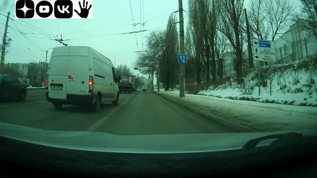 #9 Ситуация - Без ДТП и нервов. Перестроение бусика