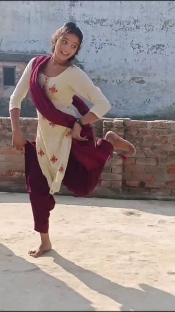 Village Girls Dance – смотреть онлайн все 3 видео от Village Girls ...