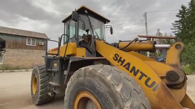 Погрузчик фронтальный марка Shantui SL60W, 2018 г. в., за 1.9 млн. с Аукциона
