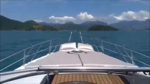 PHANTOM 303 2 X MERCURY 200 HP