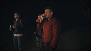 Поздравление с Днем рождения с помощью огненной надписи.