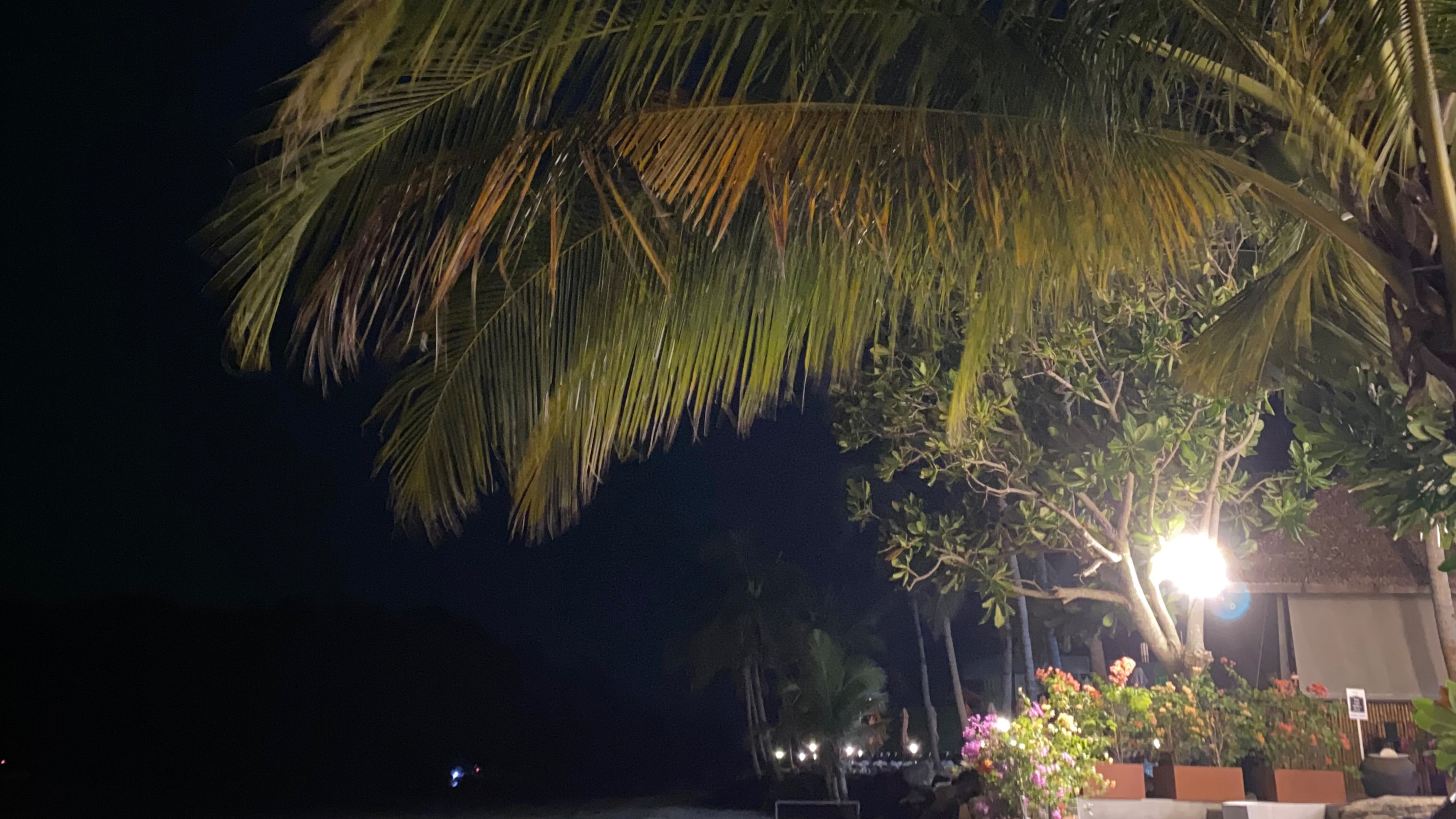 Краби. Ночной пляж