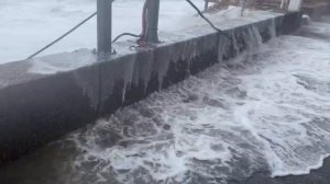 ШТОРМ ВЕКА В АДЛЕРЕ \ ПОСМЫВАЛ ВСЕ ПРИСТРОЙКИ \ ВОЛНА 8 метров ЖД ТРЕСЁТ ОТ ВОЛН