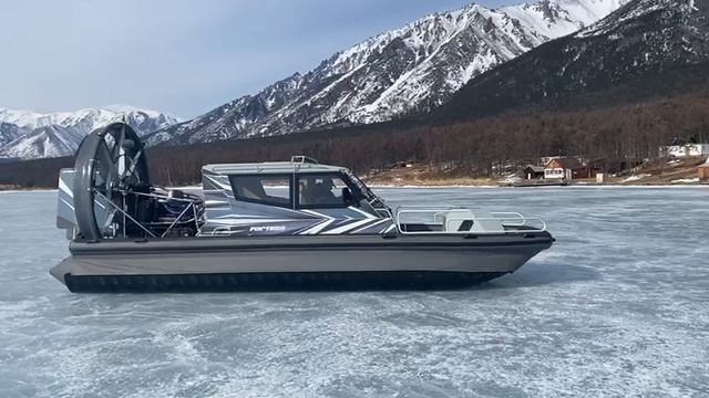 Аэролодка прилипла - поддув легко помог