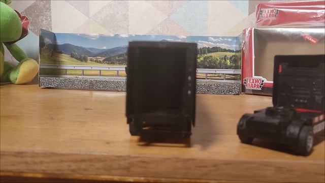 Машинка металлическая инерционная Грузовик с фурой. #КАМАЗ