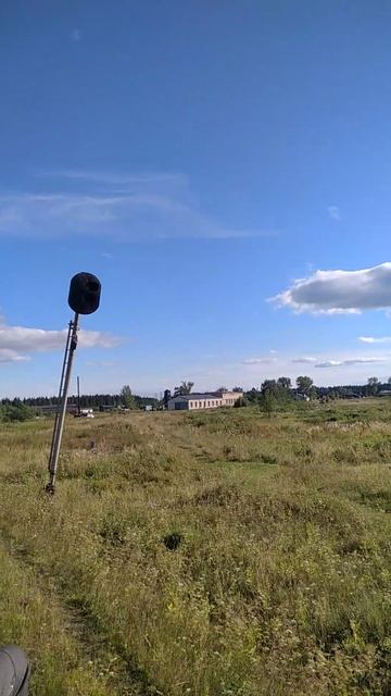 узкоколейка.летим на красный сигнал