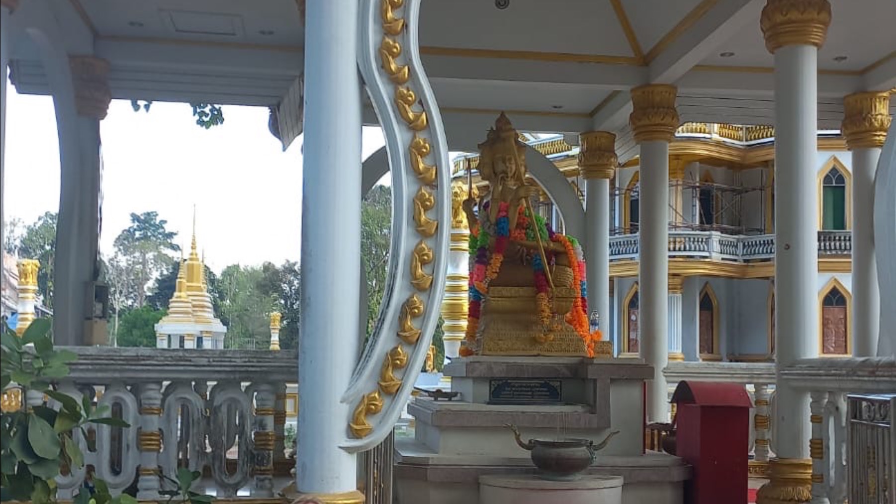 Краби. Храм пещеры тигра