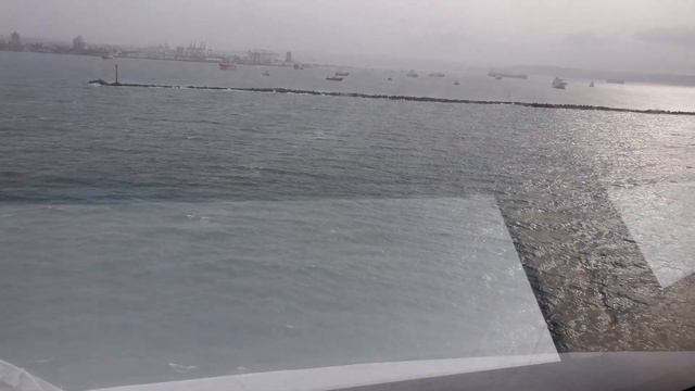 Вход в акваторию панамского порта Колон - Colon, Panama