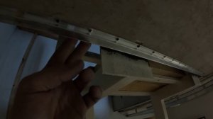 Глупая ошибка при монтаже натяжного потолка. Которая дорого обходится