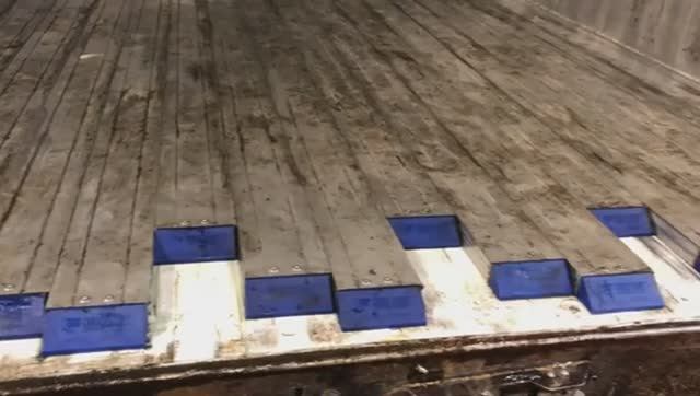 Работа системы Cargo Floor после замены досок