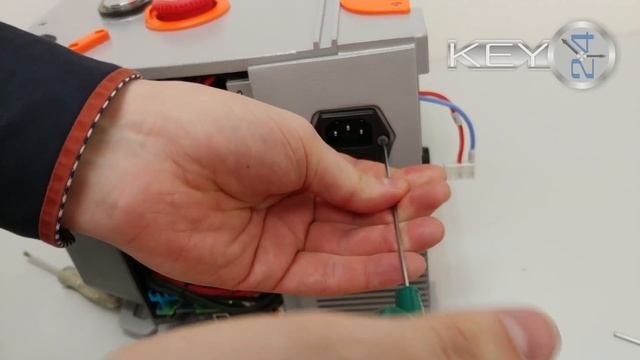 Condor XC -MINI - аккумулятор и блок питания на 12-24В