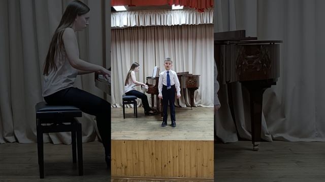 «Тихо дверцу в сад открой» Муз. Й.Гайдна Исполняет  Вислогузов Семен  ДХШ 19 Новосибирск