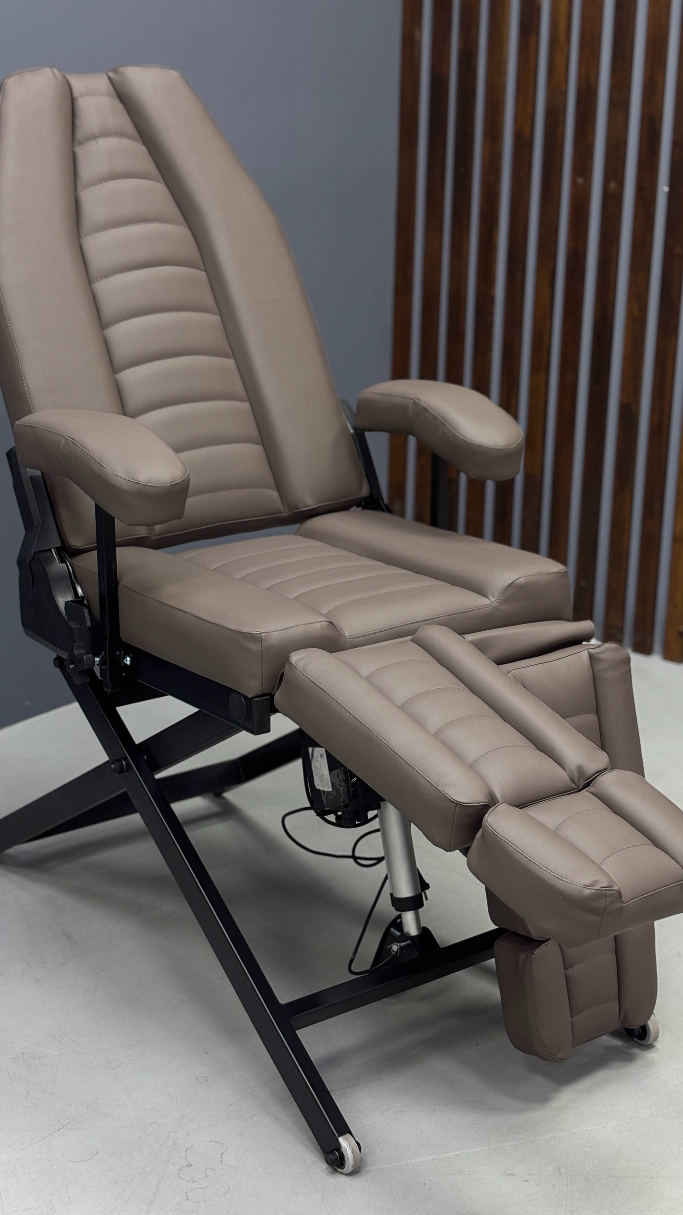 Кресло педикюрное Вегас на колесиках🔥 Доступна покупка в кредит и рассрочку