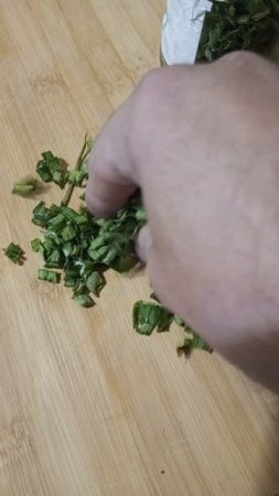 Заготовка зеленого лука на зиму!