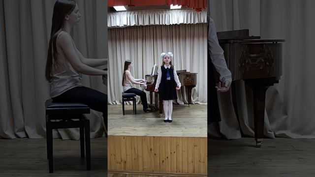 «Спор» Муз. Гретри Исполняет  Кудакова Милана  ДХШ 19 Новосибирск