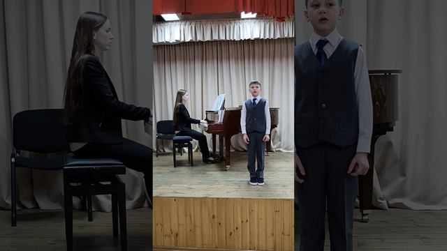 «Менуэт Экзоде» обработка Ж.Векерлена Исполняет  Бледнов Степан  ДХШ 19 Новосибирск