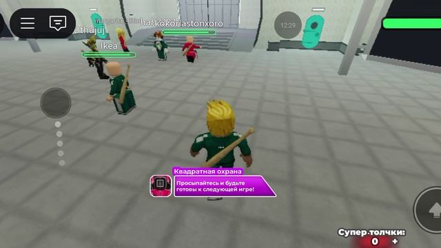 играю в игру в кальмара в роблокс (идея страшилок бродилок)