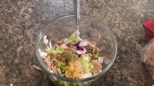 Jackfruit “chickenless” salad