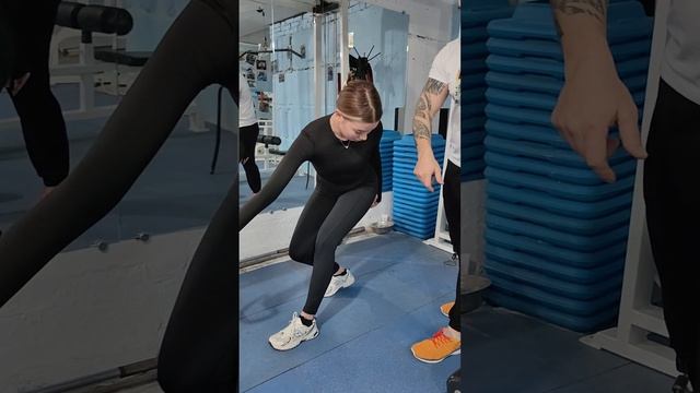Кроссовер: Скручивания на ягодицы