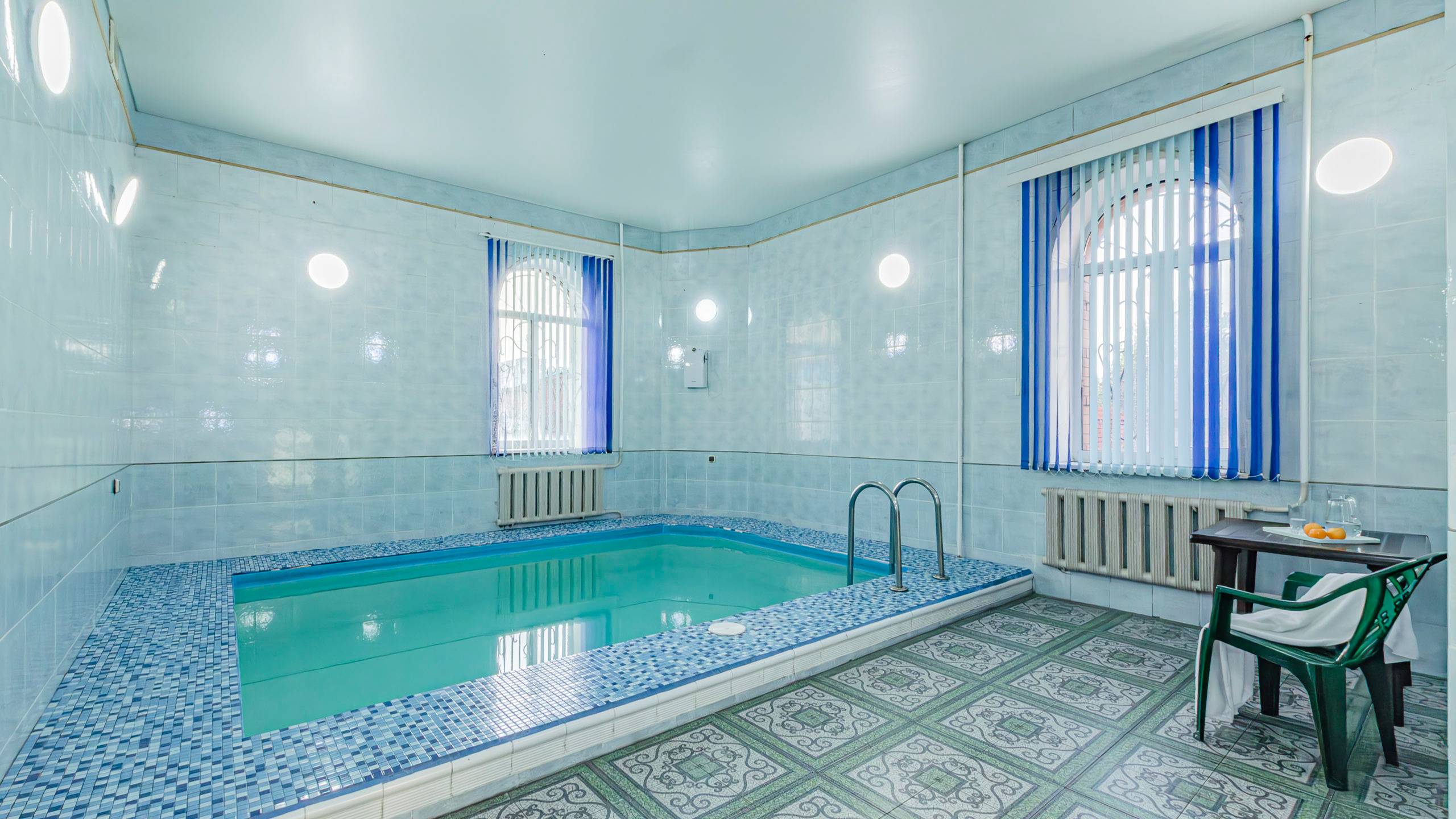 Петровский ( с номером)