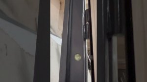 Входная дверь с завода бу, новая, отказная