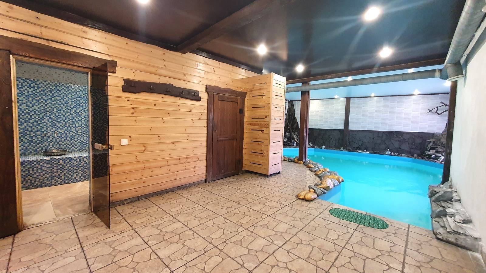 Нагорный Рыцарский (с номером)