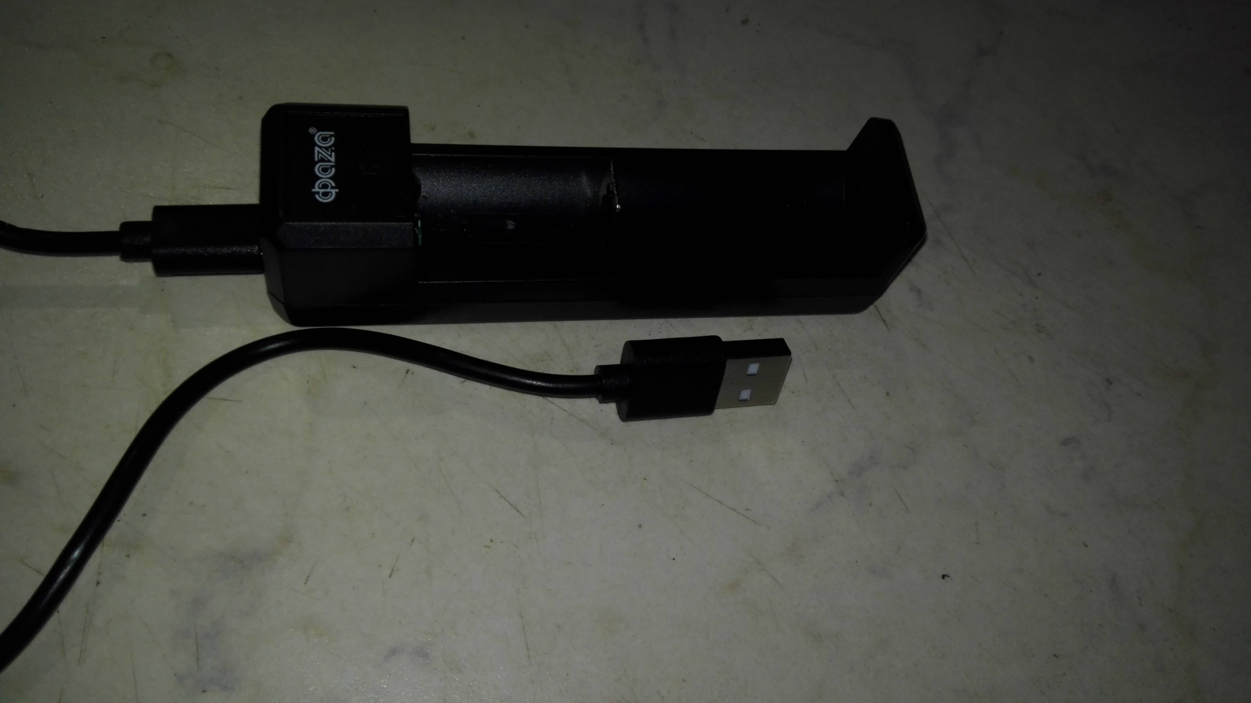 Зарядка для литий-ионного аккумулятора.