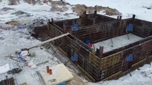 Мелкощитовая опалубка с высоты