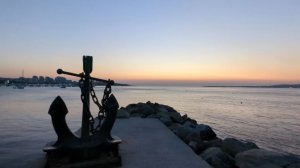 Геленджик, холодно! На море ледяной ветер, с улицы Ленина на набережную 11 февраля 2025 года