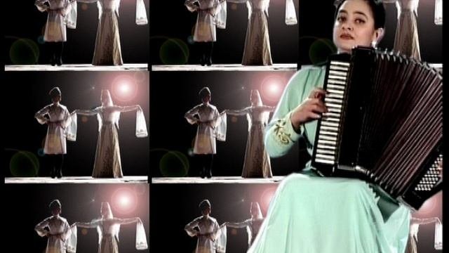 1. Хадикова Алла  гармонистка- Ханты Цагъд