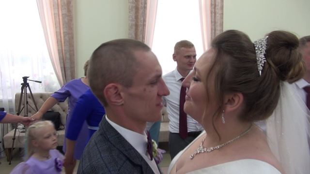 Первый танец молодых