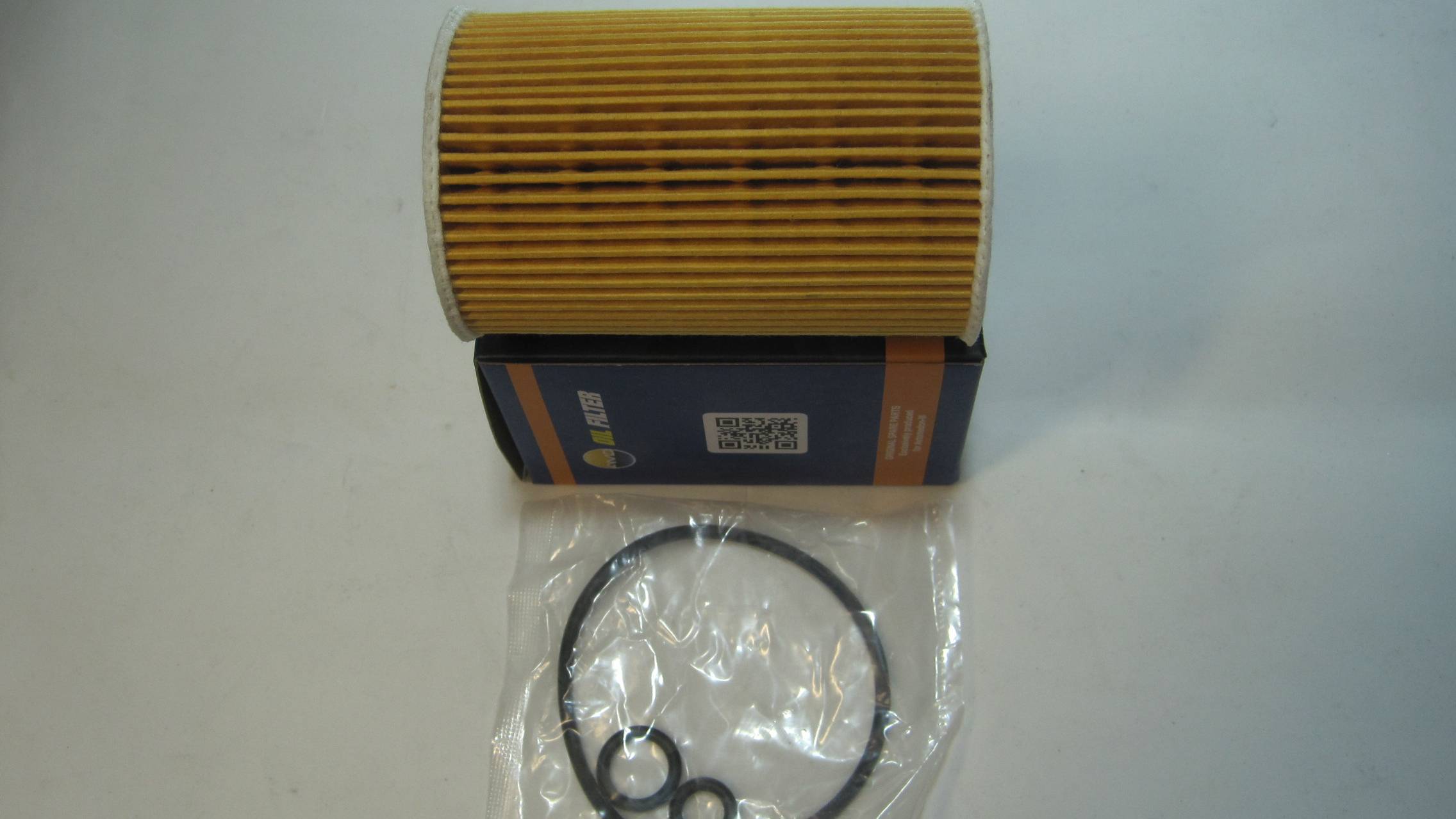 Фильтр масляный 03L115562 - купить и установить в автосервисе Суперстор.