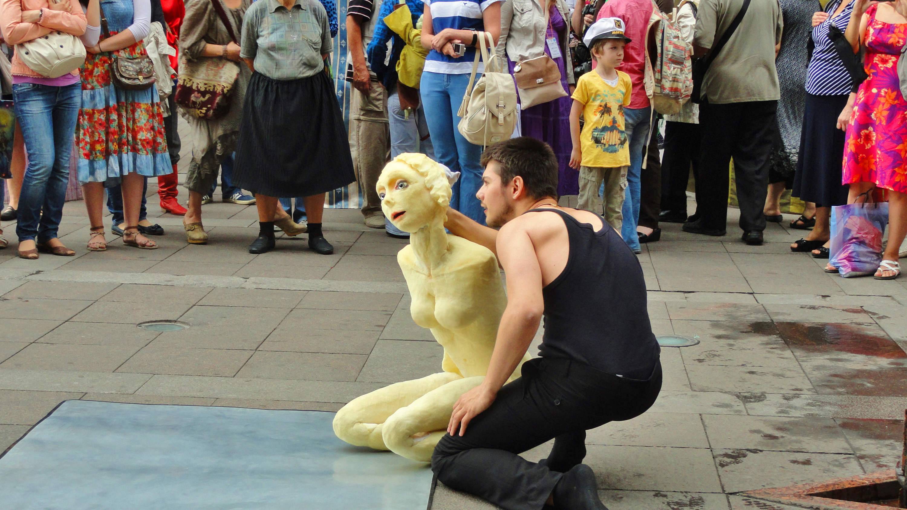 На празднике Петрушки