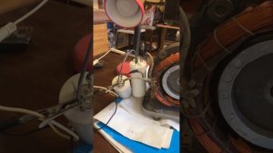 Generator from a refrigerator compressor (full with description)
