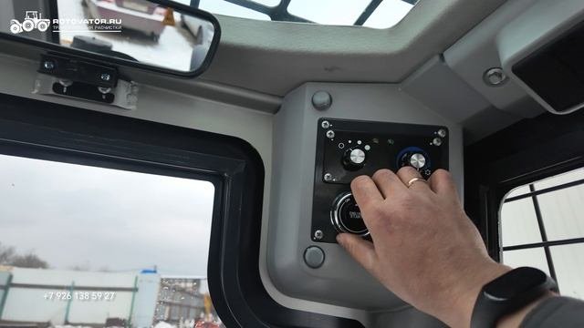 Новое рабочее место оператора в минимпогрузчике для расчистки Liugong 378C
