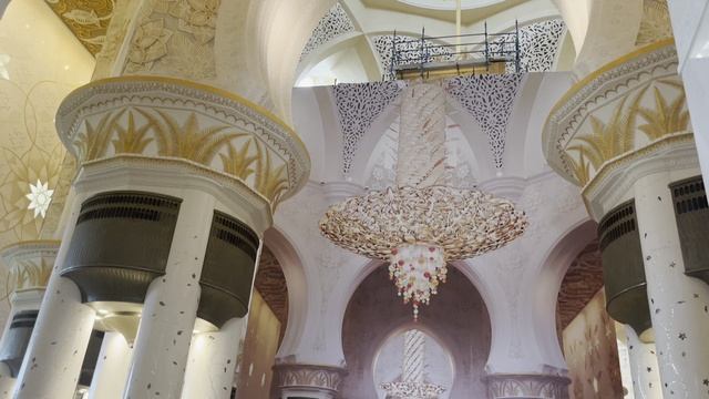 Мечеть Шейха Зайда в Абу-Даби - 12