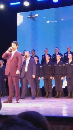 Андрей Граматикопуло, анс. "Грэмцы" и хор ВДВ - "1141-й гвардейский полк" (отрывок, 21.02.2025)