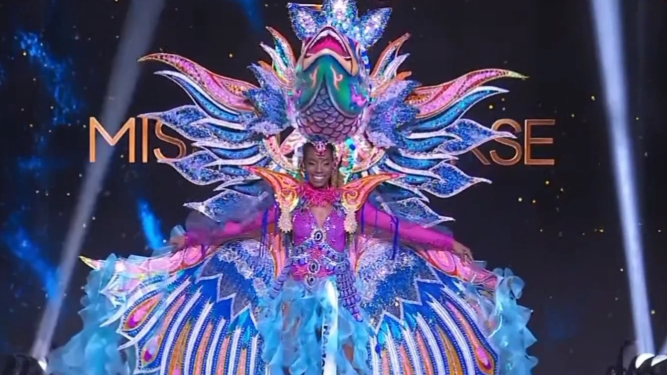 Bahamas Miss Universe 2024 (73) Selvinique Wright National Costume Багамские острова Мисс Вселенная