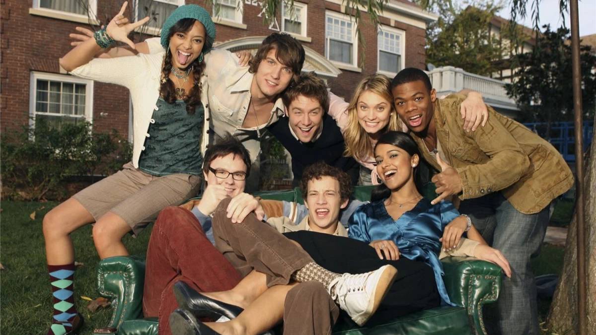 Сериал Университет - 2 сезон 14 серия / Greek