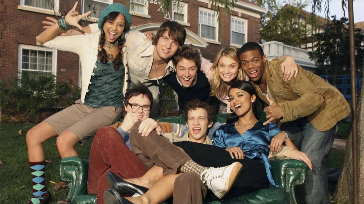 Сериал Университет - 2 сезон 19 серия / Greek