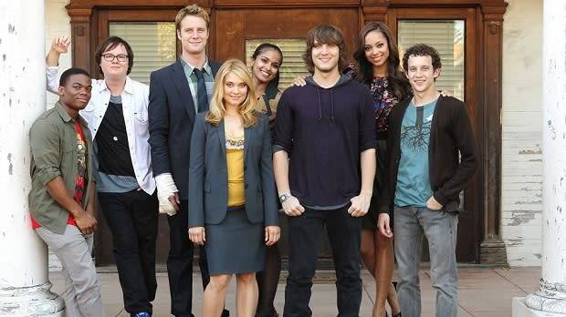 Сериал Университет - 4 сезон 9 серия / Greek