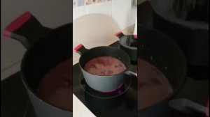 Carrilleras en salsa de vino tinto - Cómetelo todo