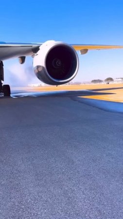 Bentley vs Boeing ✈️