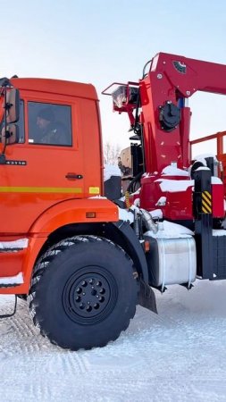 Бортовой грузовик КАМАЗ 43118 с КМУ Horyong 216 (8тонн) от завода спецтехники СПМ