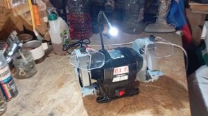 Обзор на точильный станок PIT PBG150-C2 300W
