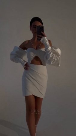 Эффектное свадебное мини Спейси