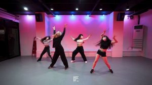 Todrick Hall - Papi(ft. Nicole Scherzinger) / MOVE ME Waacking