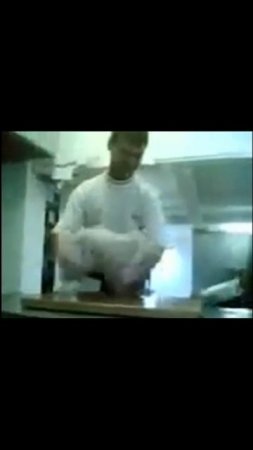 Попробуй не засмеяться 🤣🤣🤣🤣