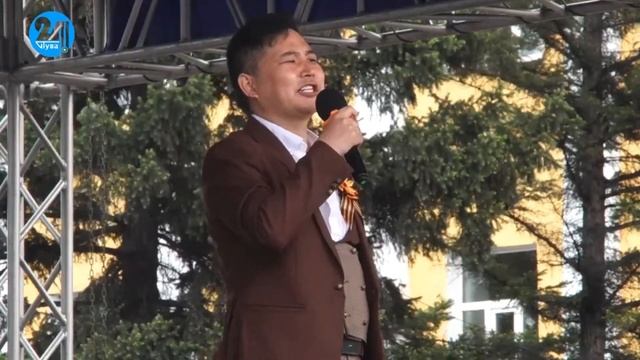 "Тувинские воины" Сл. И.Витюк и Ч.Монгуш, муз. - А.Куприянов. Исп. Сылдыс Мандып Оол