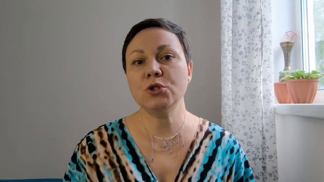 Кто живёт в шкафу у бабы Зои? Отзыв на книгу Настасьи Реньжиной "Бабушка сказала сидеть тихо"